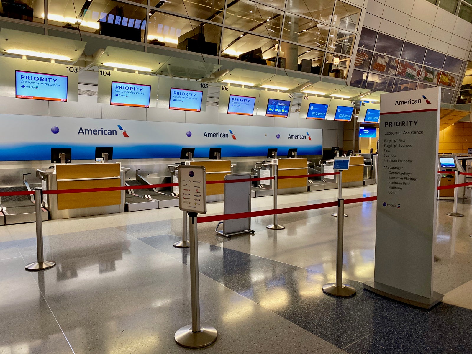 Cómo realizar el check-in para vuelos en American Airlines ...
