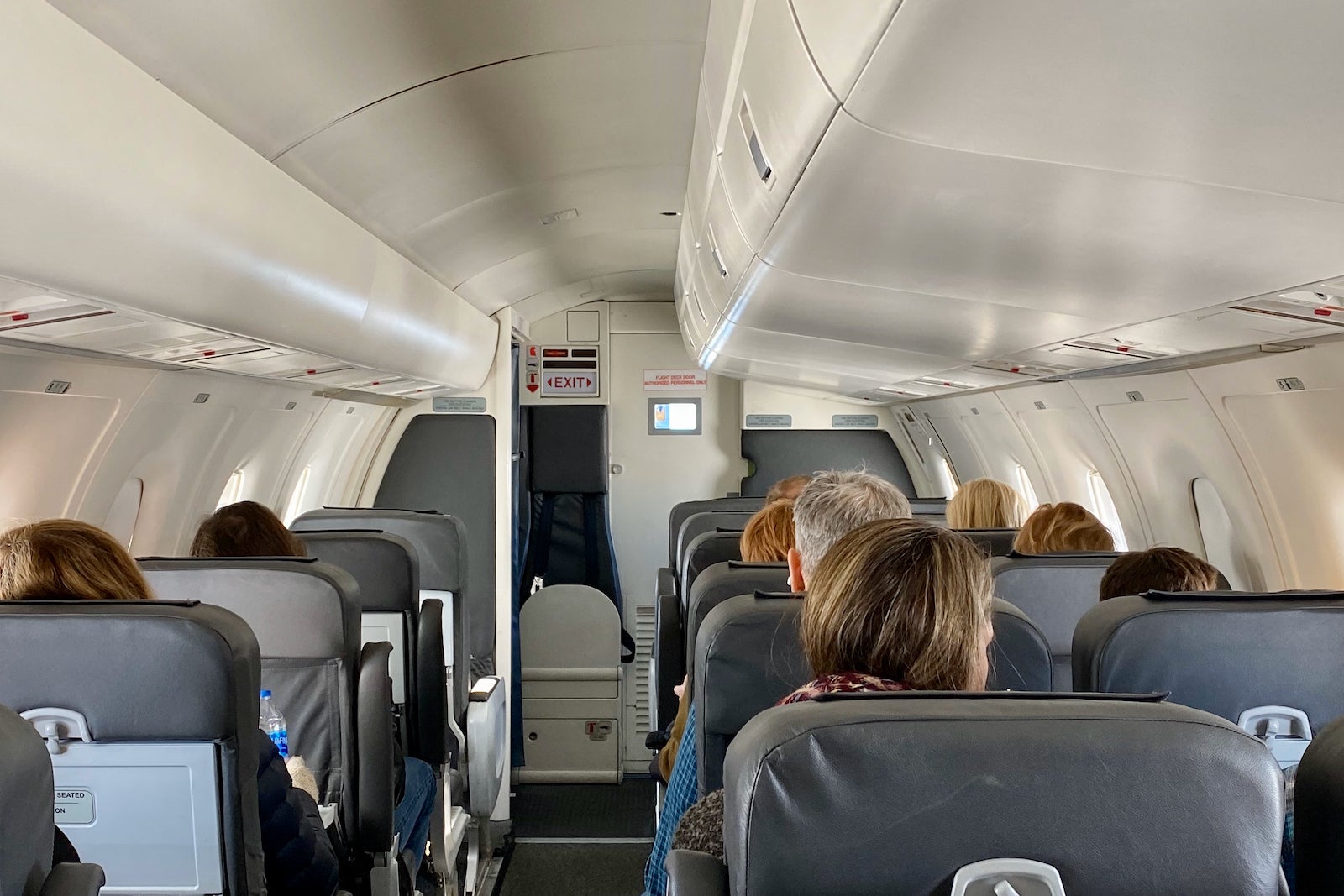 Cómo es volar con Denver Air Connection - Viajerononstop.com