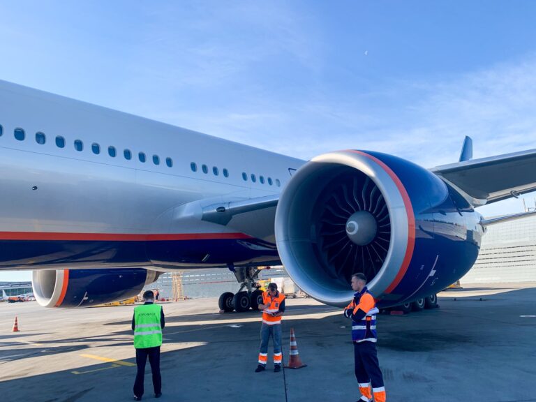 Cómo investigar sobre el avión en el que vas a volar - Viajerononstop.com